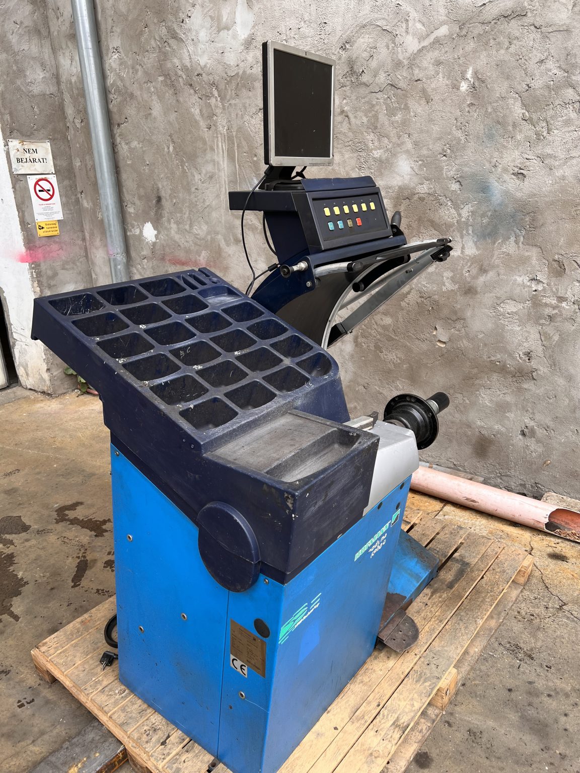 HOFMANN GEODYNA 6800P (Automata, Elektr.tok. mágnesfék) – Garázsipar.hu